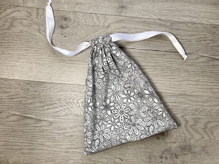 How to Sew A Drawstring Bag In Minutes - Easy Things to Sew