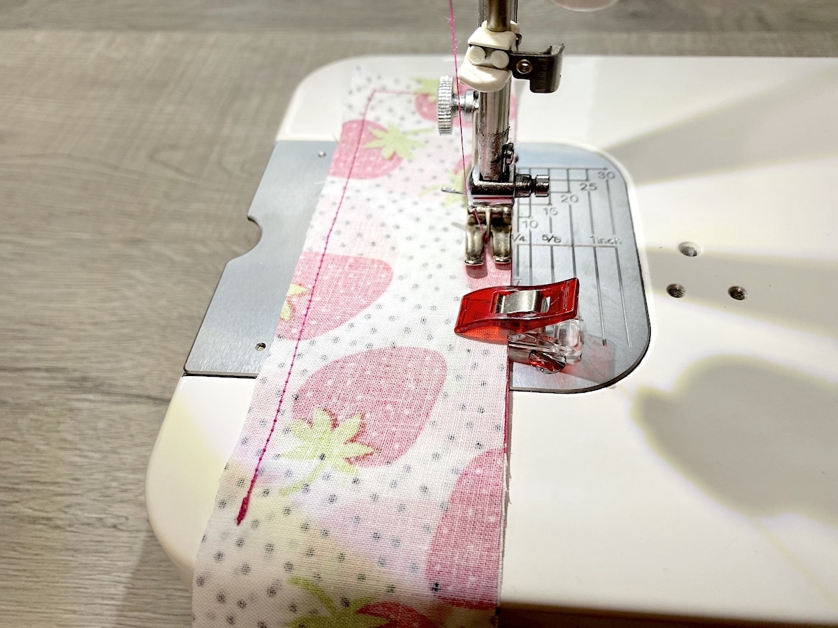 DIY Nail File Carrying Case - Easy Things to Sew