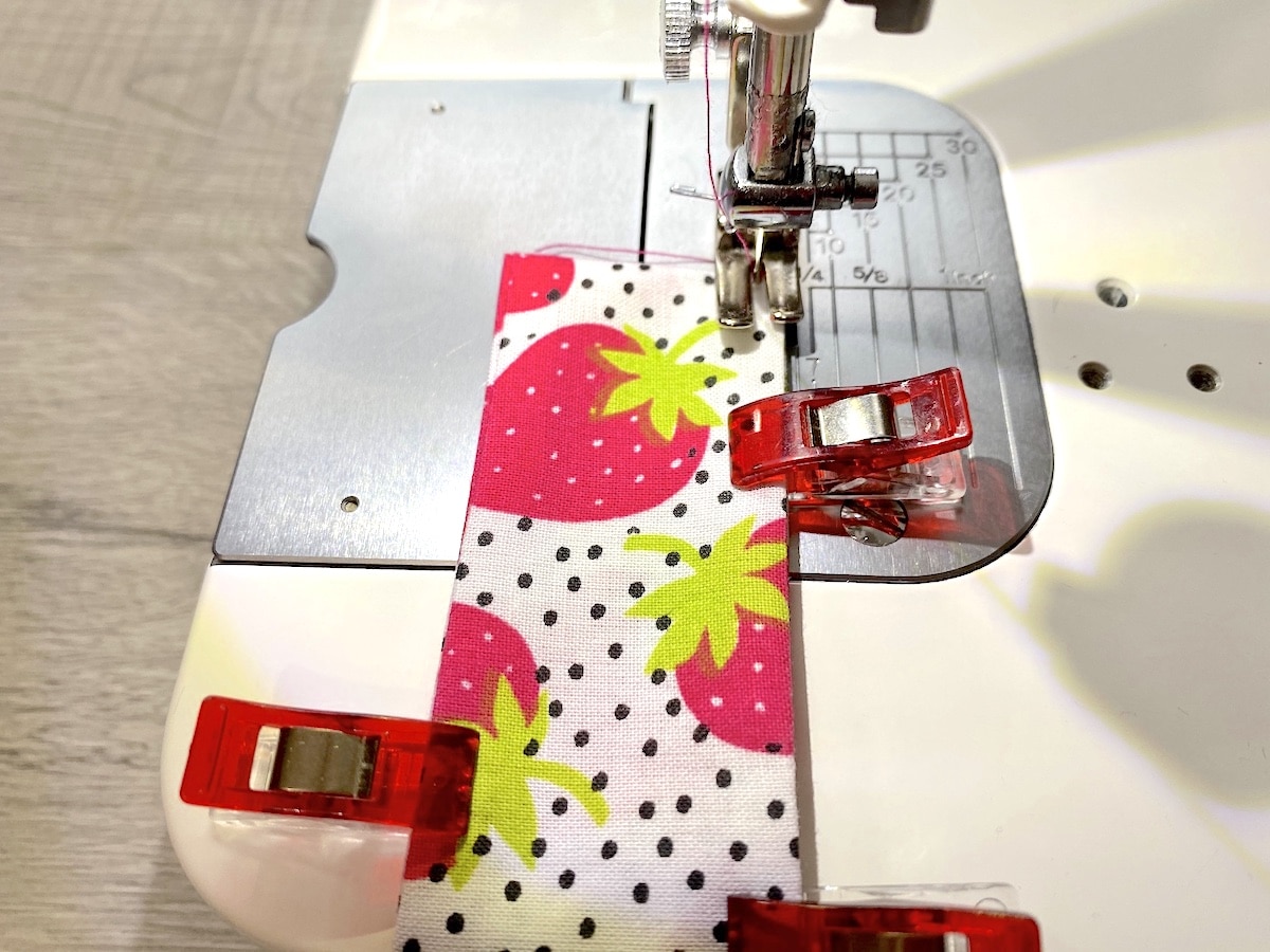 DIY Nail File Carrying Case - Easy Things to Sew