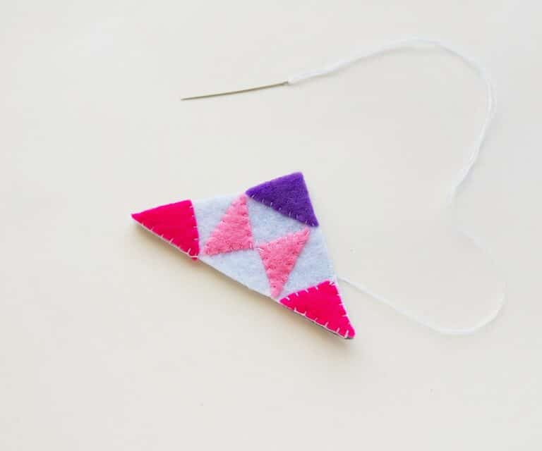 Geometric Patterned Corner Bookmark (No Pattern Needed) - Easy Things ...