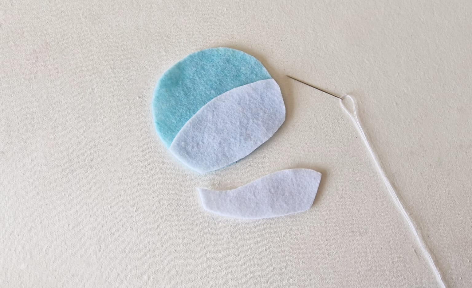 DIY Felt Snow Globe Ornament (Free Pattern) - Easy Things to Sew