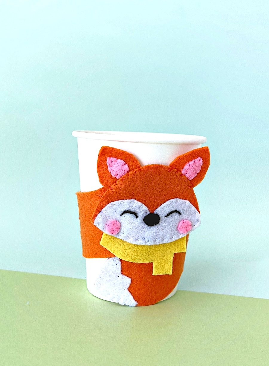 DIY Felt Fox Cup Cozy (Free Pattern) - Easy Things to Sew