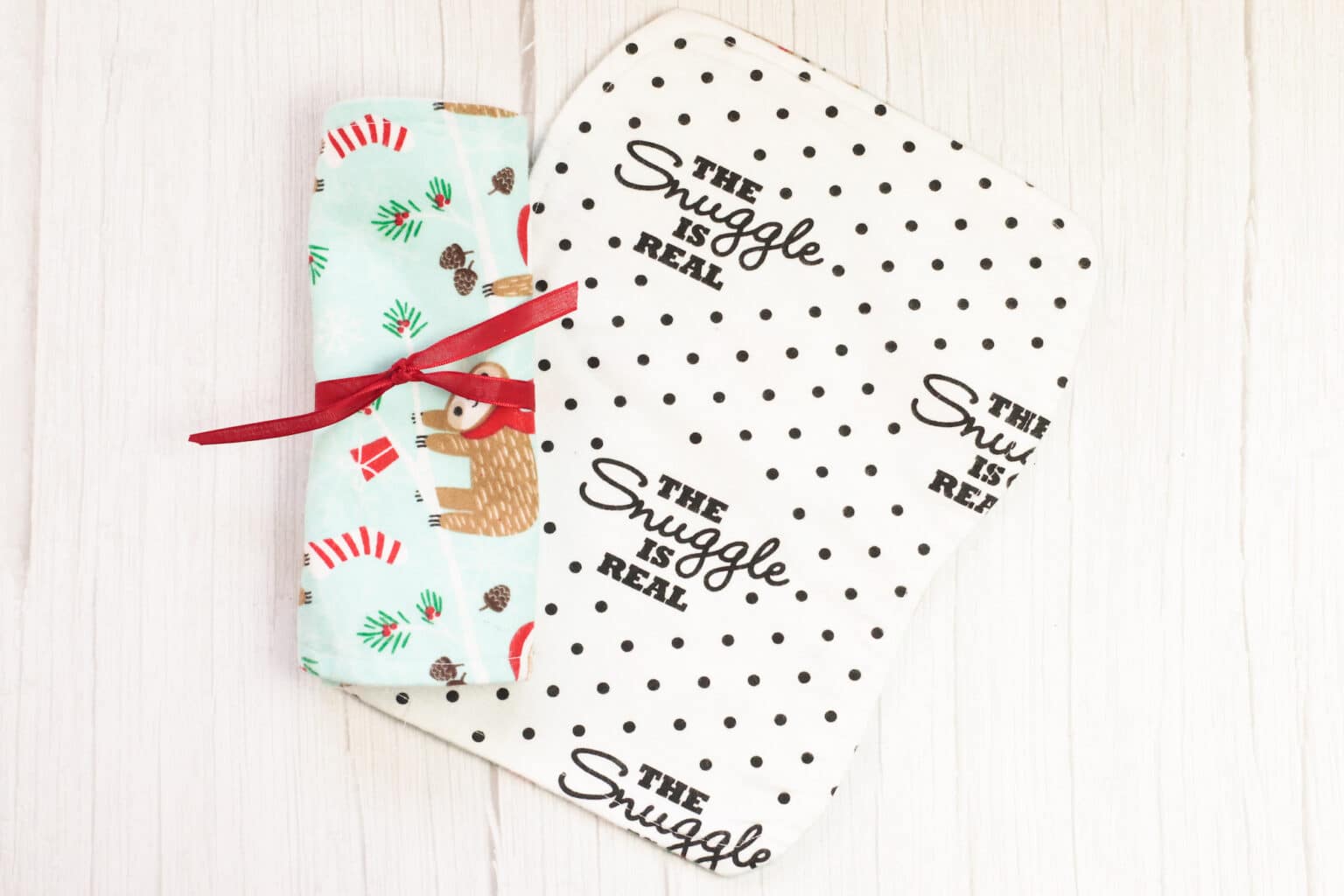 DIY Reusable Swiffer Duster (Washable Dusting Cloth) - Easy Things to Sew