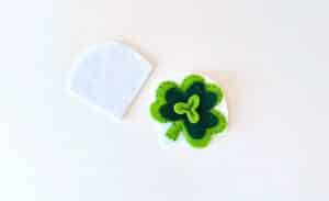 Felt Shamrock Bookmark (Free Pattern) - Easy Things to Sew