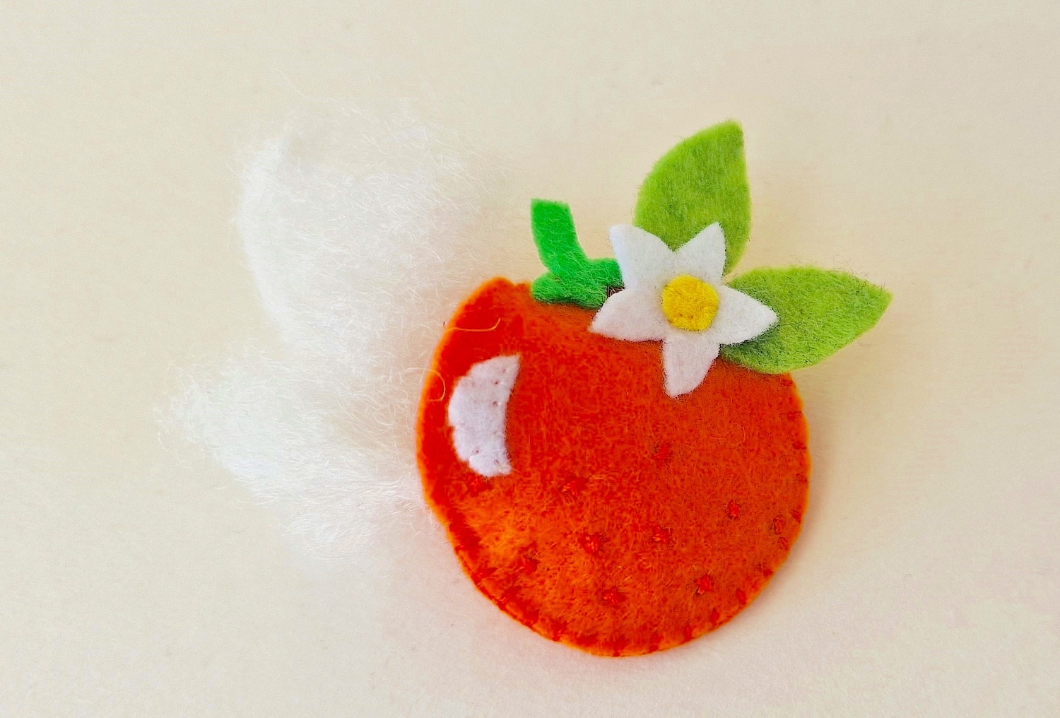 Felt Orange (Free Pattern) - Easy Things to Sew