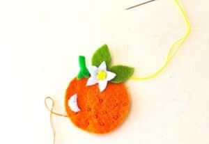 Felt Orange (Free Pattern) - Easy Things to Sew