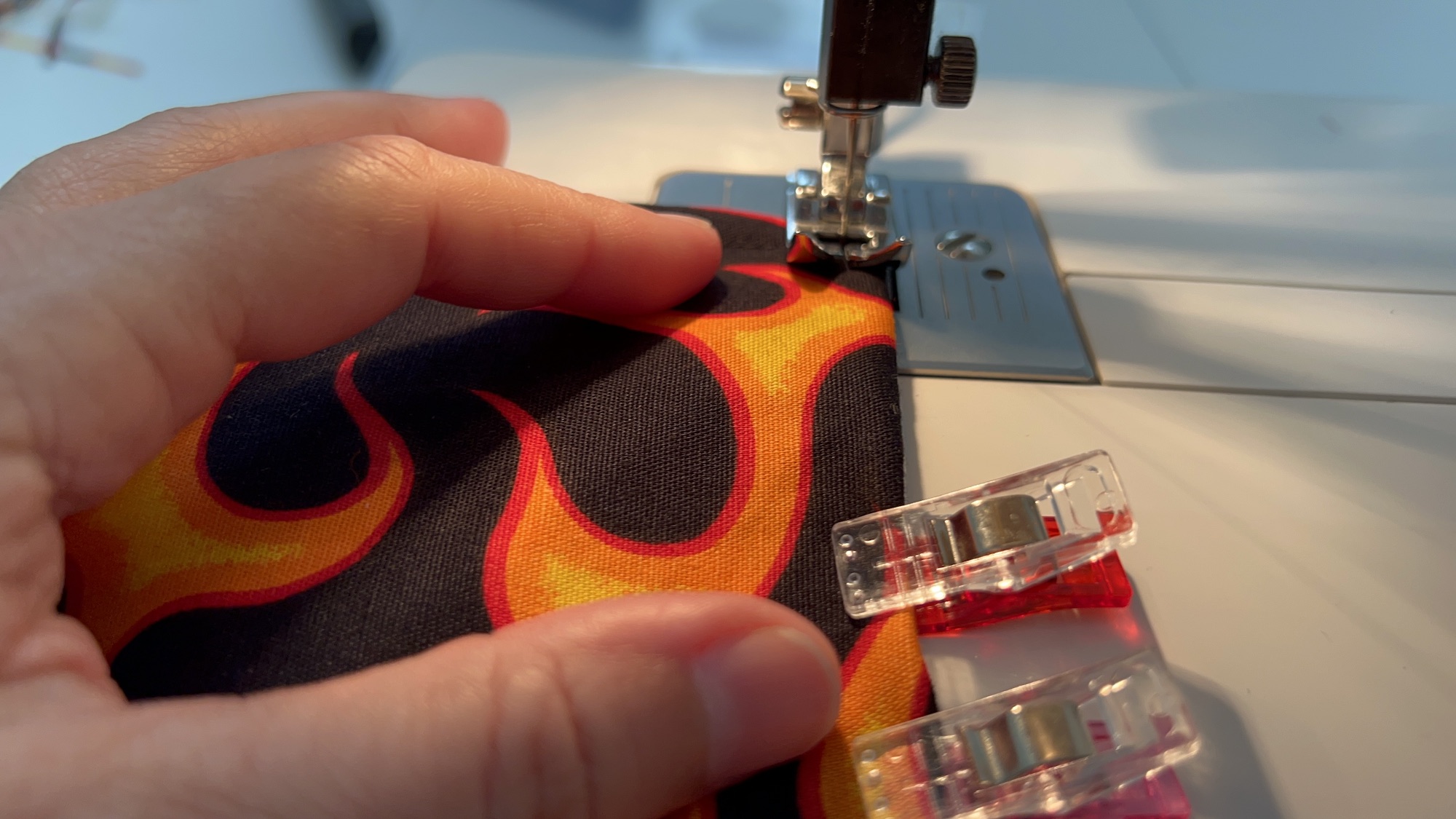 DIY Jar Opener: Easy Beginner Sewing Project (with Video) - Easy Things ...