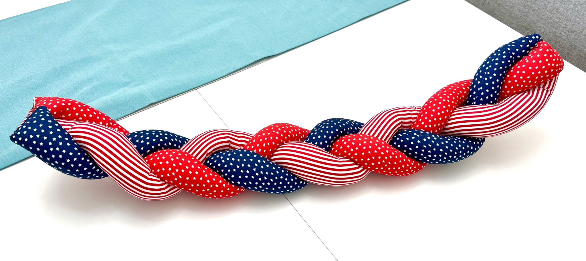 Braided Fabric Wreath (with Video Tutorial) - Easy Things to Sew