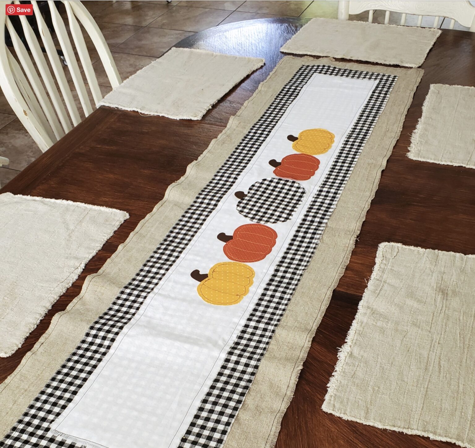 Free Table Runner Patterns to Sew: Easy Ideas - Easy Things to Sew