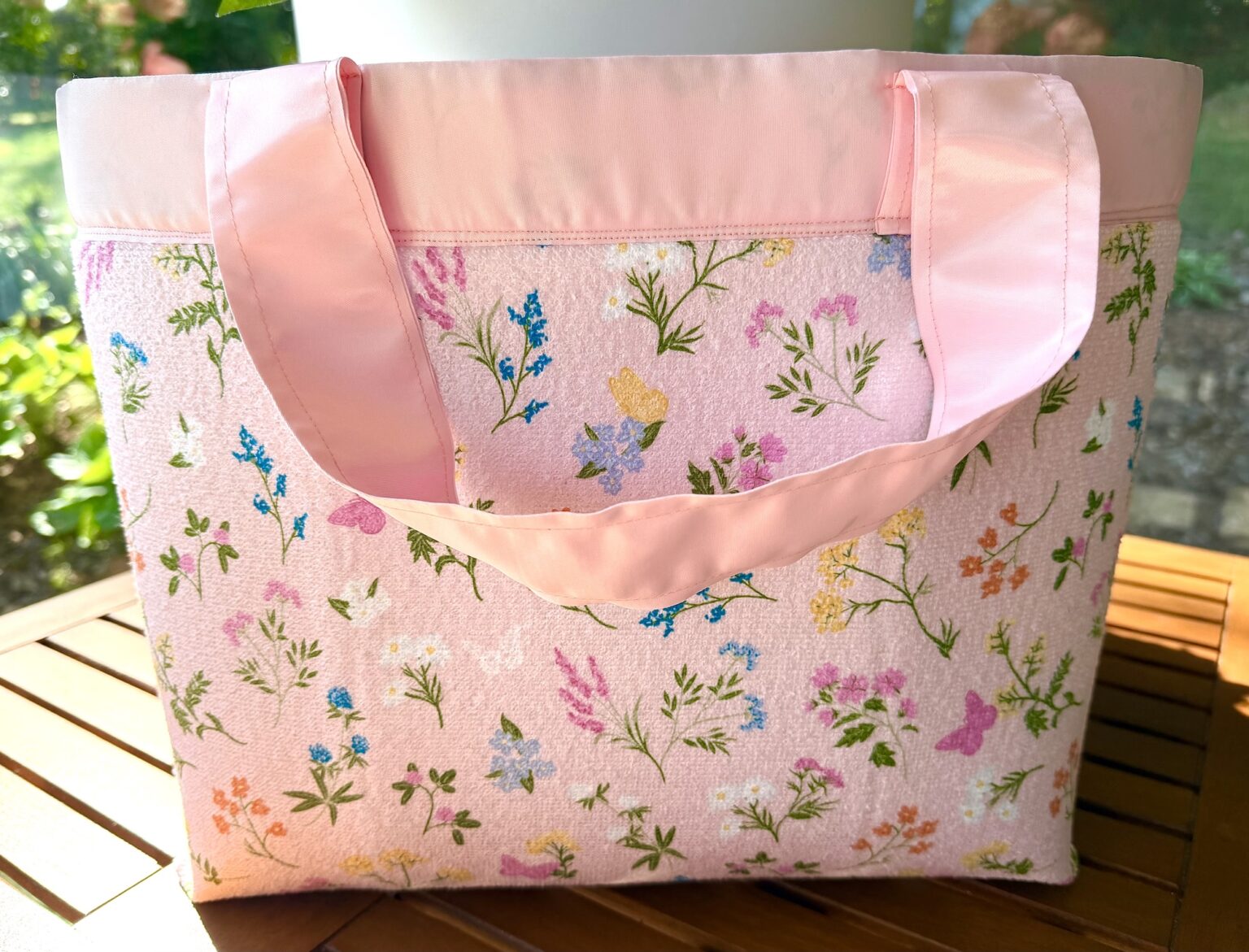 Dish Mat Tote Bag (with Video Tutorial) - Easy Things to Sew